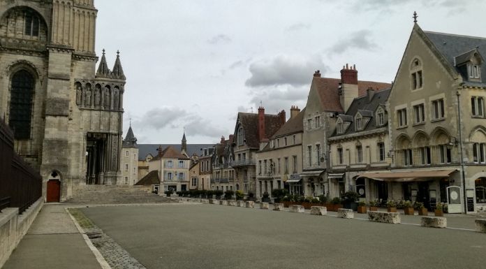 Cómo visitar la Catedral de Chartres desde París | ViajaLeaks